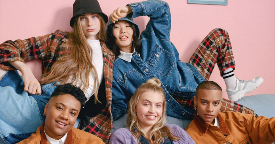 Monki представили новую коллекцию из денима — Wonderzine